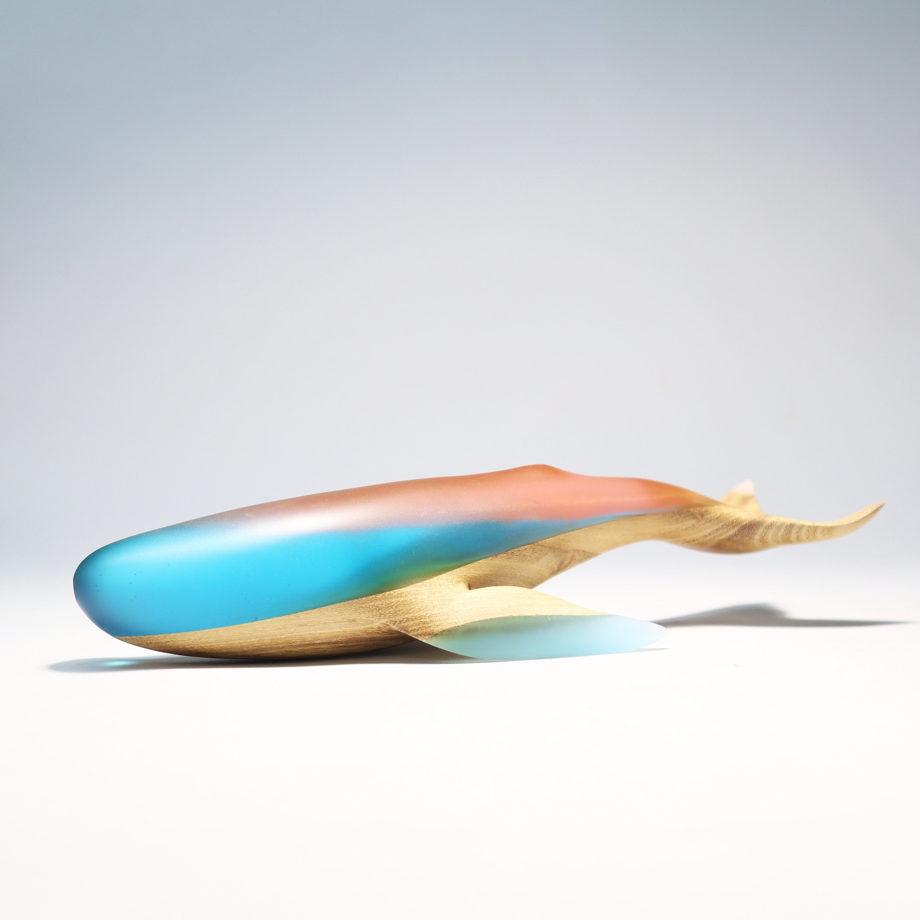 Duo whale Sculpture (16) made of wood and epoxy - Woodwhalelab
